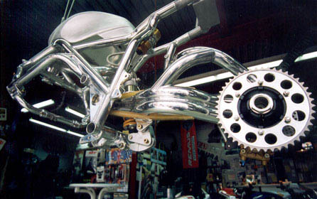 SPONDON Rahmen-Kit zu SUZUKI - Rahmen - STREETFIGHTERS SWITZERLAND GmbH